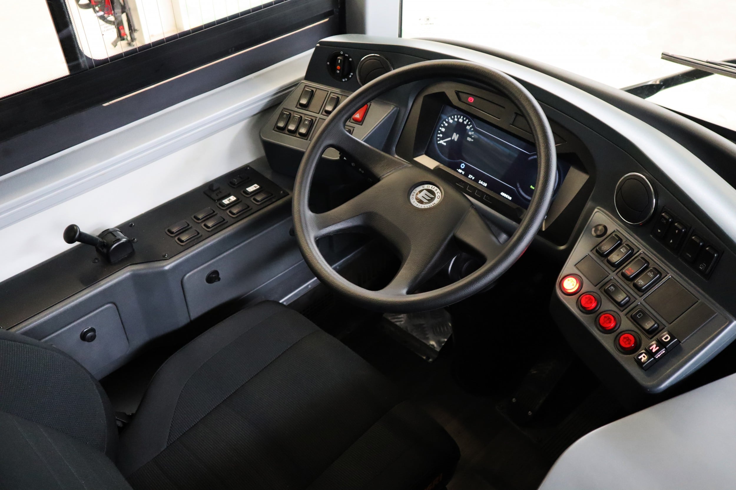 Ebusco 2.0 | 18M | Electric bus | 150 persons