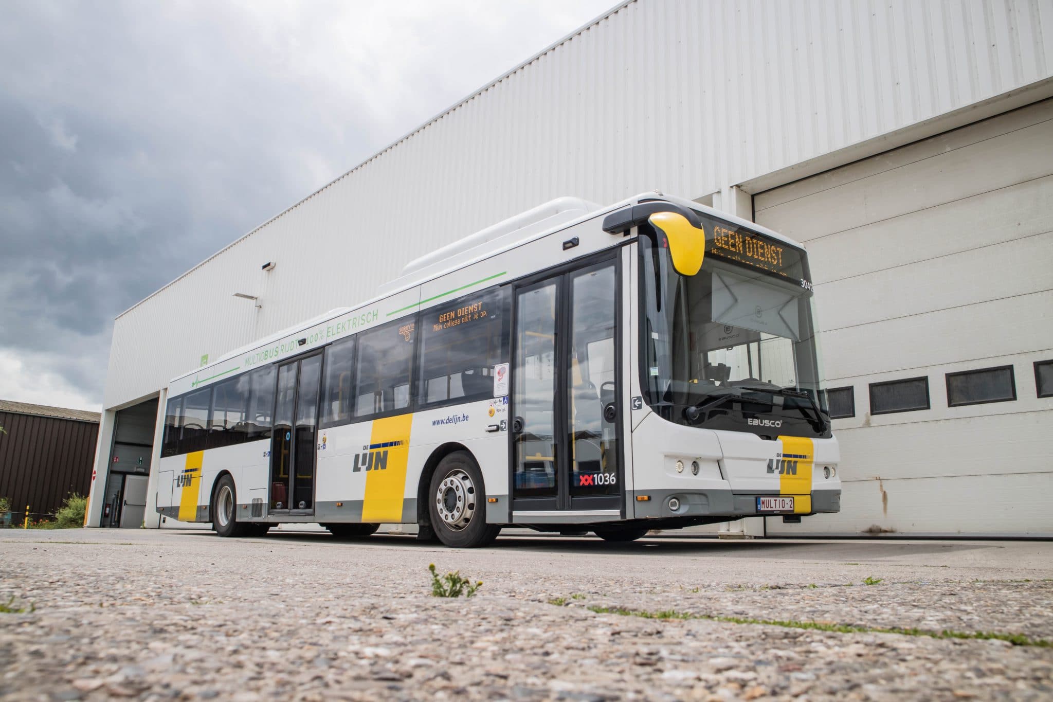 Primeur: eerste 100% elektrische 12m bussen in België - Ebusco®